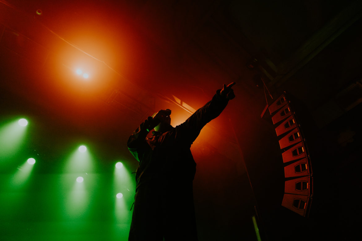 Kneecap - Elysee Montmartre Paris 2025_LOUIS COMAR - Pop & Shot